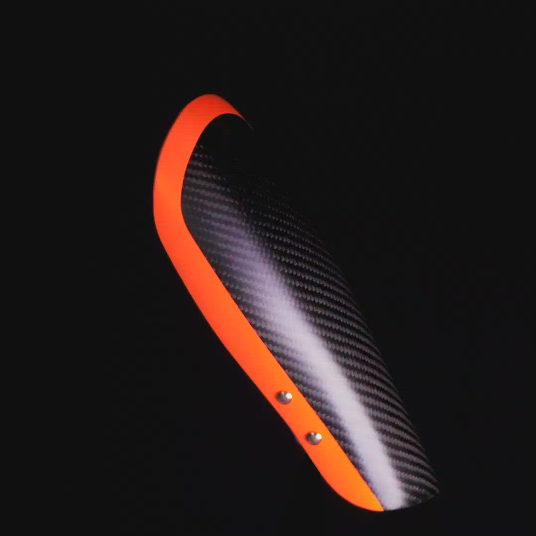 Arm guards carbon for ski racing GS | ARM IMPACT CARBON 22 – SKKIL